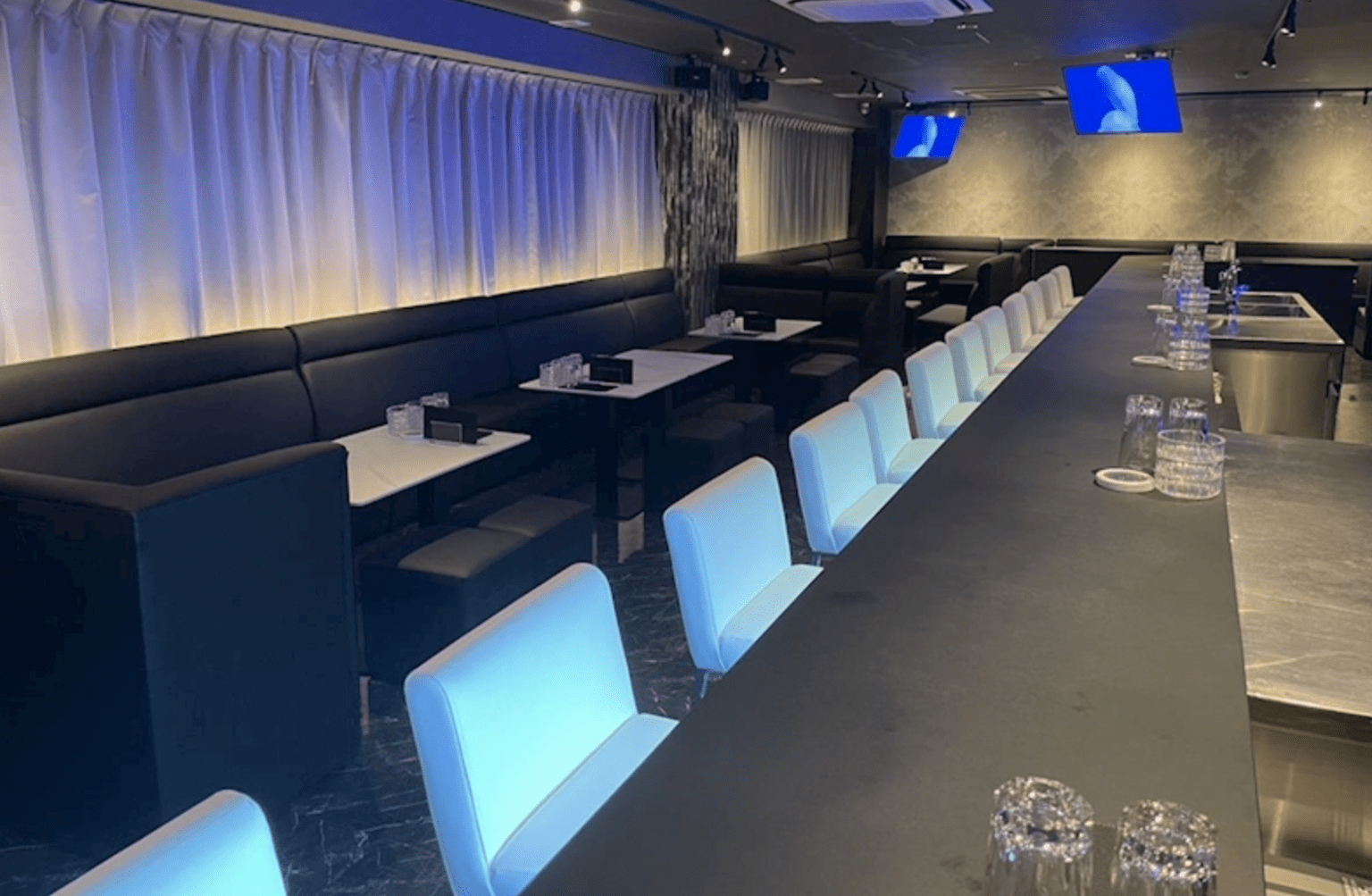 福岡「博多駅」に近いキャバクラ10選！